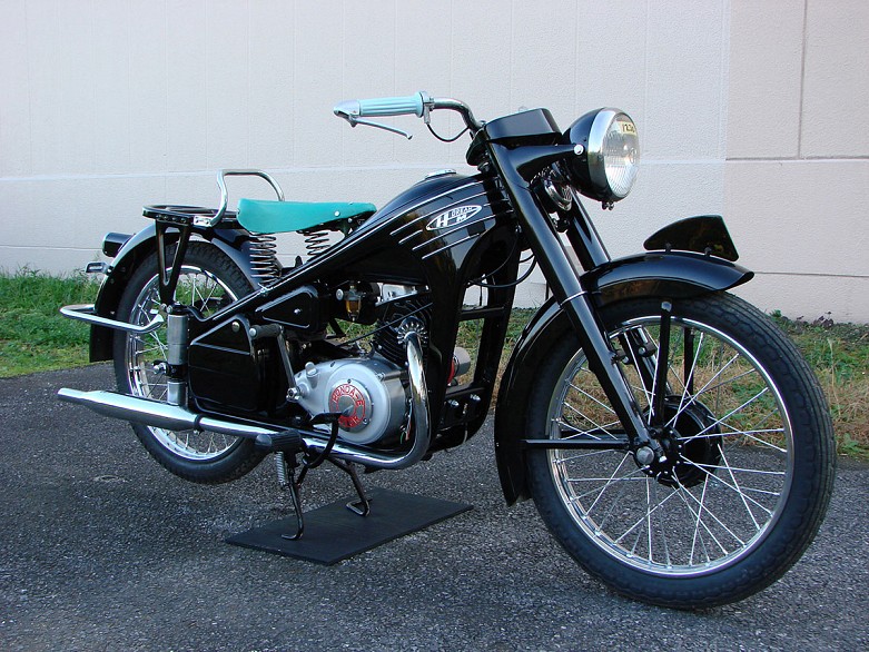 1953 Honda Dream 3E - RMD Motors
