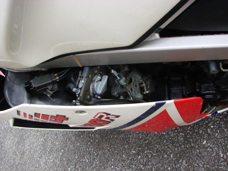 1984 Yamaha RZV500R RZ500 RD500 - RMD Motors